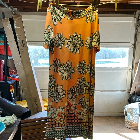 new directions | Dresses | New Directions Orange Floral Dress | Poshmark